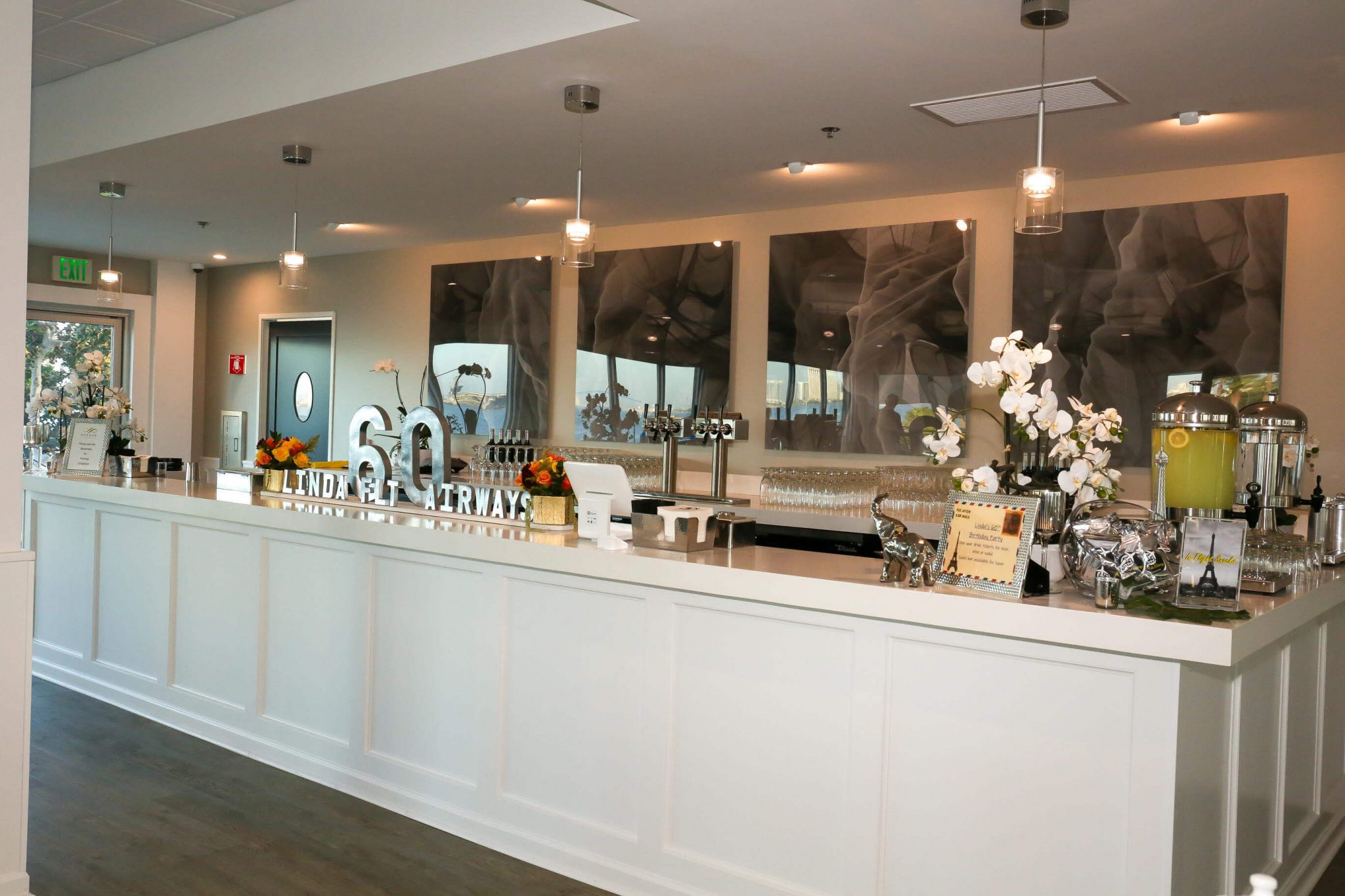 Custom Acrylic Glass Prints | Photos on Glass | Big Acrylic